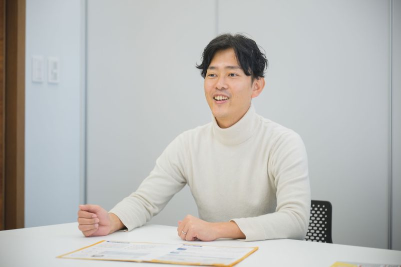 カルモ保険セールスの挑戦！「個の得意」を活かし、新商材を成功に導くチームの奮闘 | NYLE ARROWS